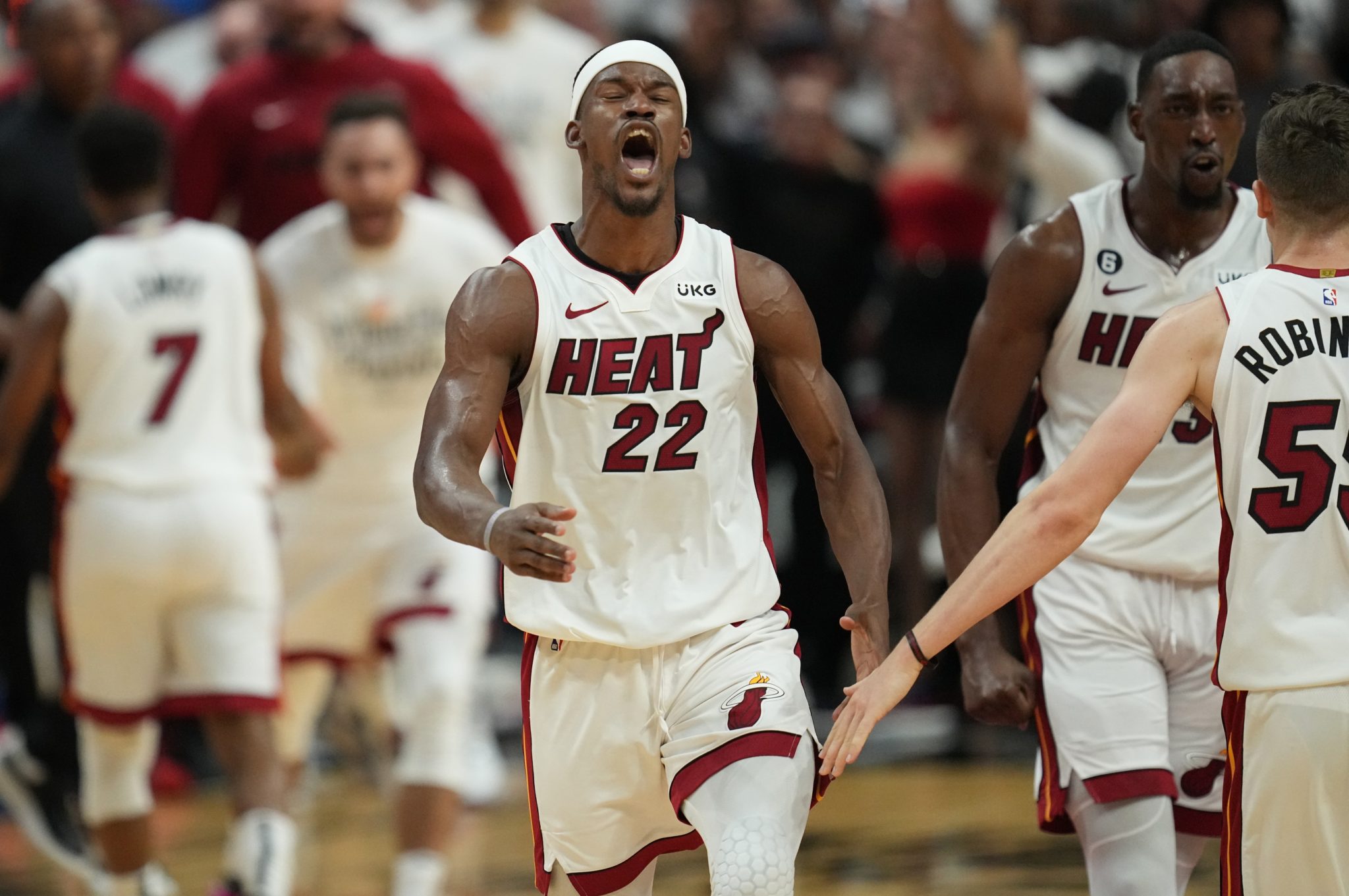 Miami Heat vs. Milwaukee Bucks Game 5 Prediction, NBA Odds | Sports ...